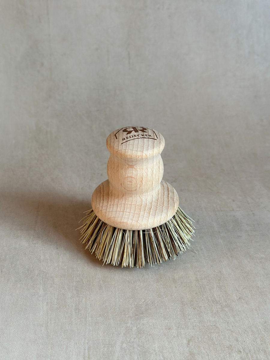 Natural Fiber Pot Brush – Haselmayer Goods